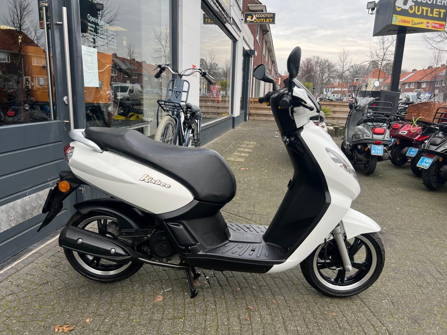 Peugeot Kisbee 4T – Zeer Lage Km-stand! - Scooter Outlet Almelo